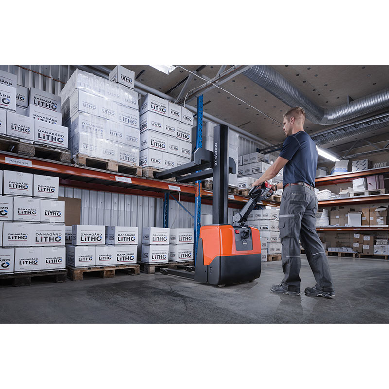 Gerbeur électrique Staxio TOYOTA - Location & Vente